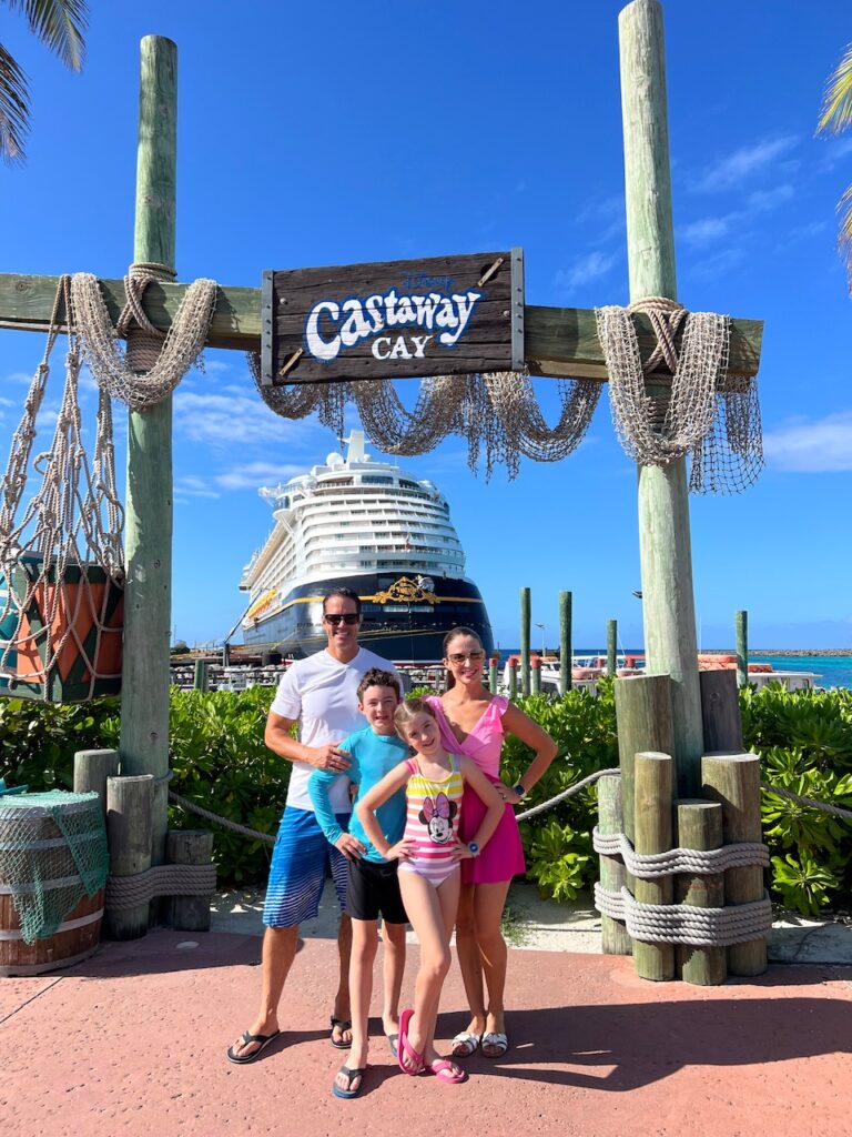 Comparing Disney's Two Islands: Castaway Cay vs. Lighthouse Point ...